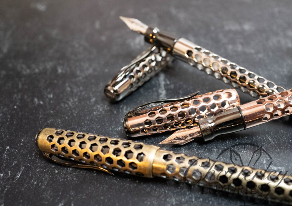 Pineider La Grande Bellezza Honeycomb Limited Edition Fountain Pen ...
